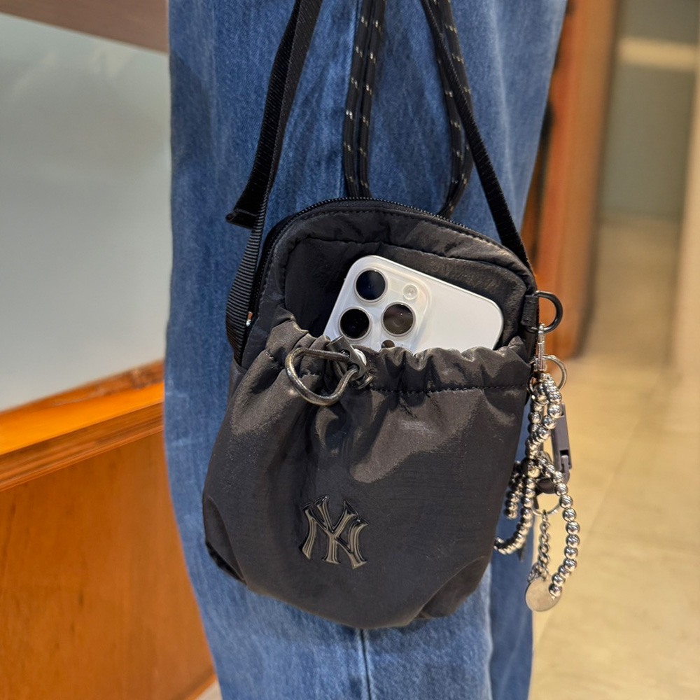 MLB 斜背包 肩背包 洋基/紅襪隊(3ACRA015N-兩款任選)【官方旗艦店】 | 蝦皮購物