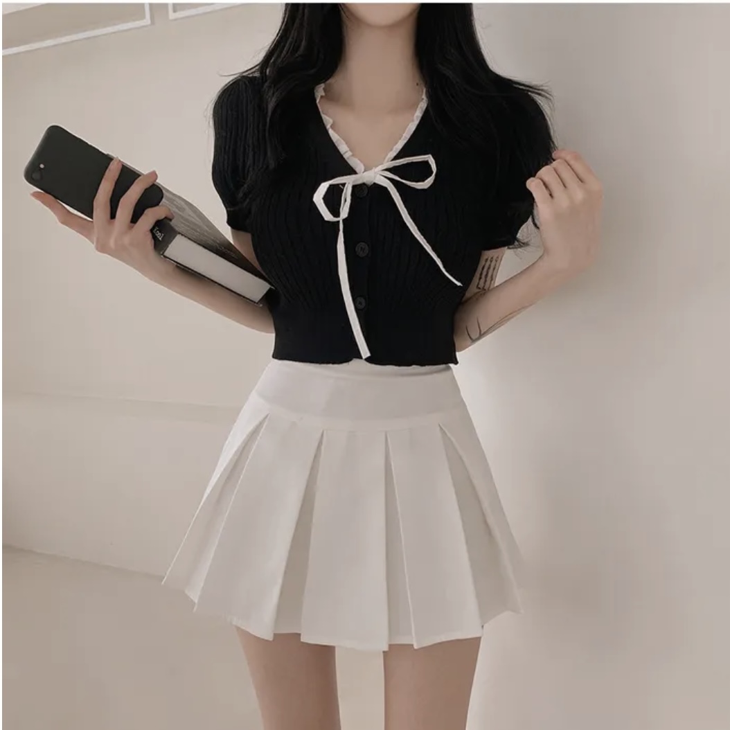 氣質V領針織上衣【A4192】PAPI女裝批發價春夏新款韓系INS休閒百搭排扣短袖上衣 短版上衣 坑條上衣針織衫 | 蝦皮購物