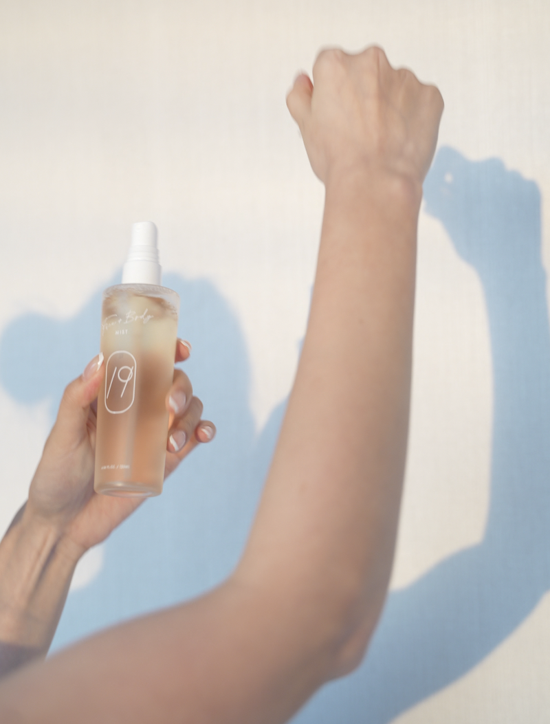 【19again 】身體保濕化妝水（120ml）長時間保濕 清新療癒香氣 天然萃取成分 | 蝦皮購物