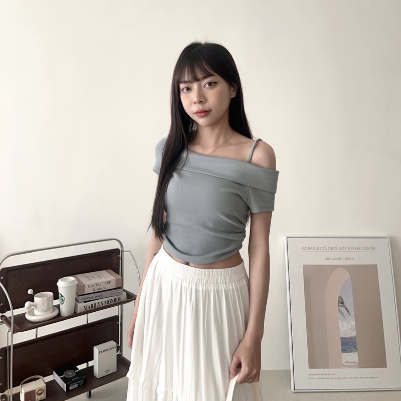 「FOR GIRLS」溫柔陷阱 單肩平口短T（5colors）短踢 短袖上衣 女生短袖 女上衣 單肩 短版 | 蝦皮購物