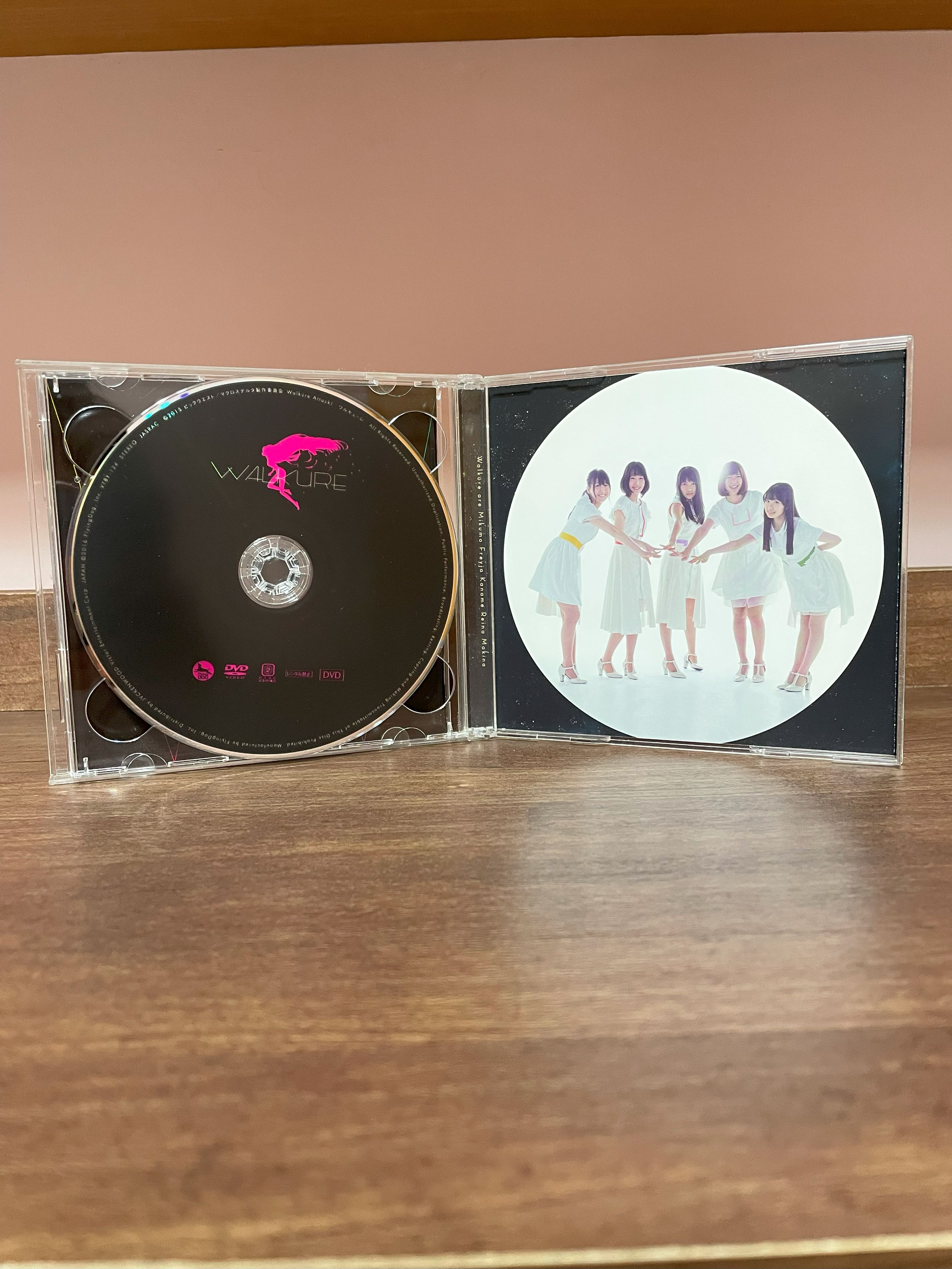 【動畫歌曲】 超時空要塞Δ 1st專輯 Walkure Attack！CD+DVD 初回限定盤 ．flying DOG | 蝦皮購物