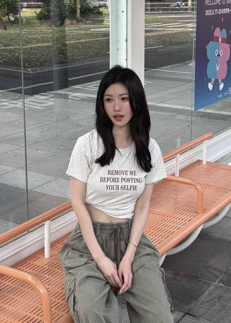 【CHING'S實拍】REMOVE字母舒適短袖TEE 4色 女裝 短袖 上衣 T恤 印花T 圓領 休閒 彈性 美式 | 蝦皮購物