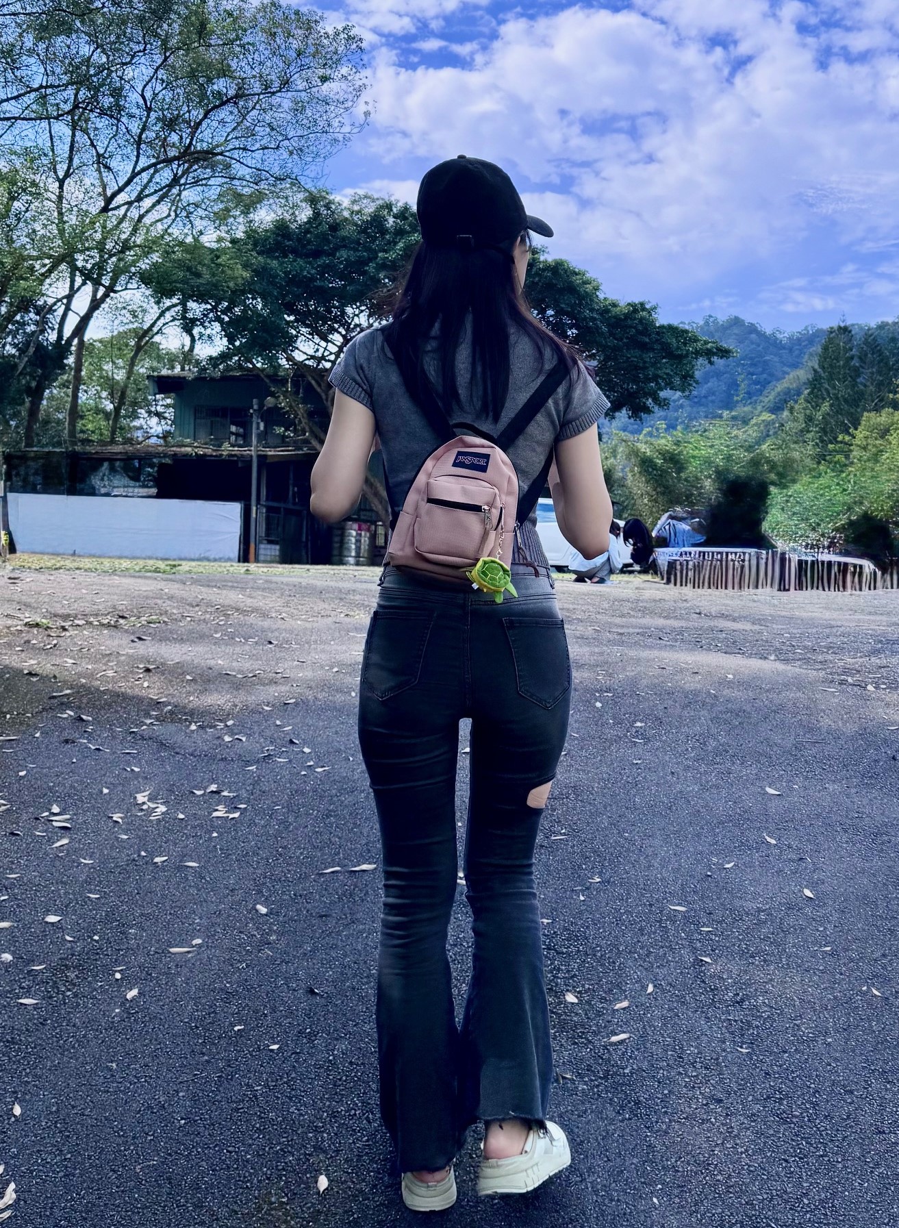 DoReFe | 實拍 部分預購 日本網站限定 JANSPORT RIGHT PACK MINI 迷你背包 麂皮 | 蝦皮購物