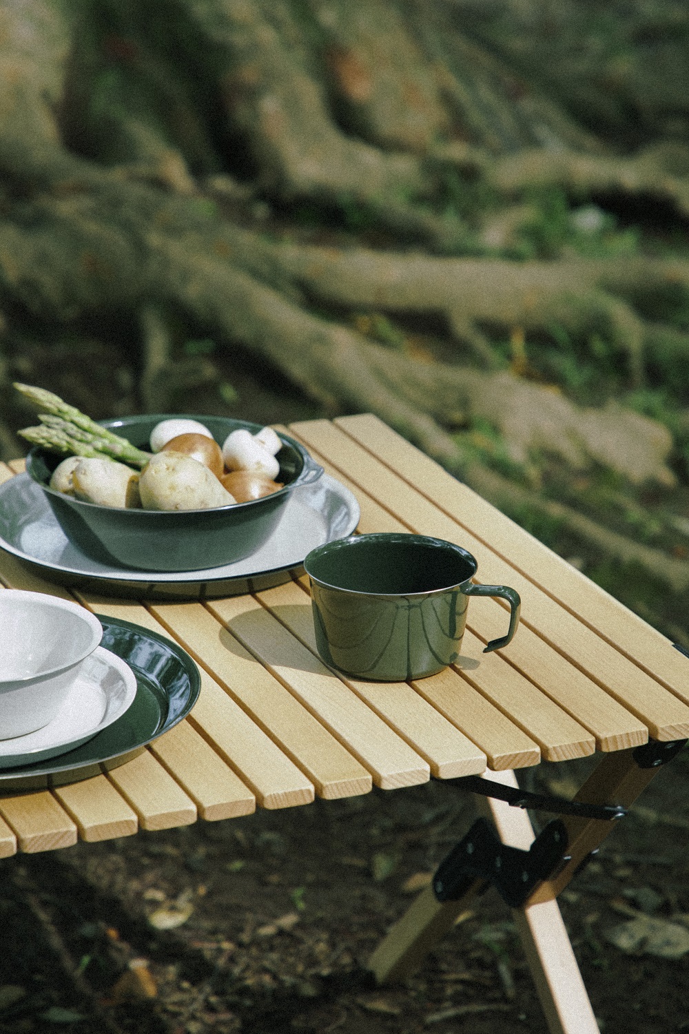 【日本KINTO】FORIS 琺瑯不鏽鋼餐盤-共4款《泡泡生活》餐盤 餐具 盤子 露營 | 蝦皮購物