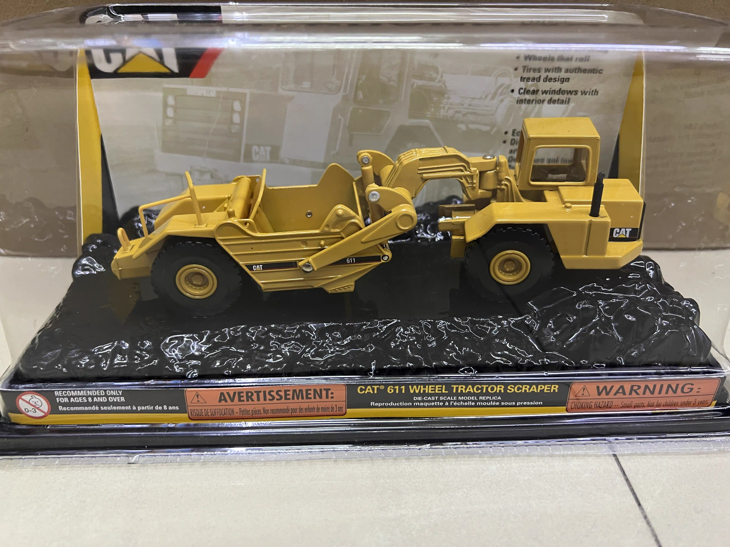 【六四分之一】NORSCOT｜CAT 611型輪式鏟運機｜鏟地車｜1/64合金模型工程車 | 蝦皮購物