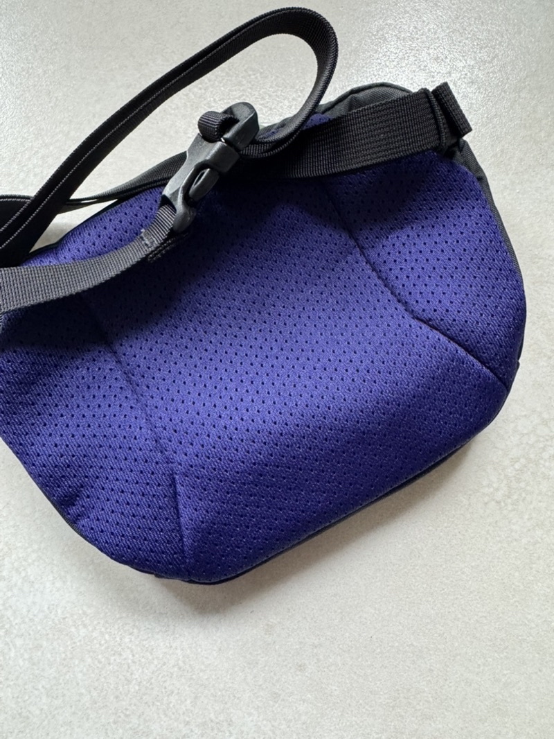 ⭕️現貨⭕️ 日本直送 Arc’teryx 始祖鳥 mantis2l mantis 2 多功能 腰包 斜背包 | 蝦皮購物