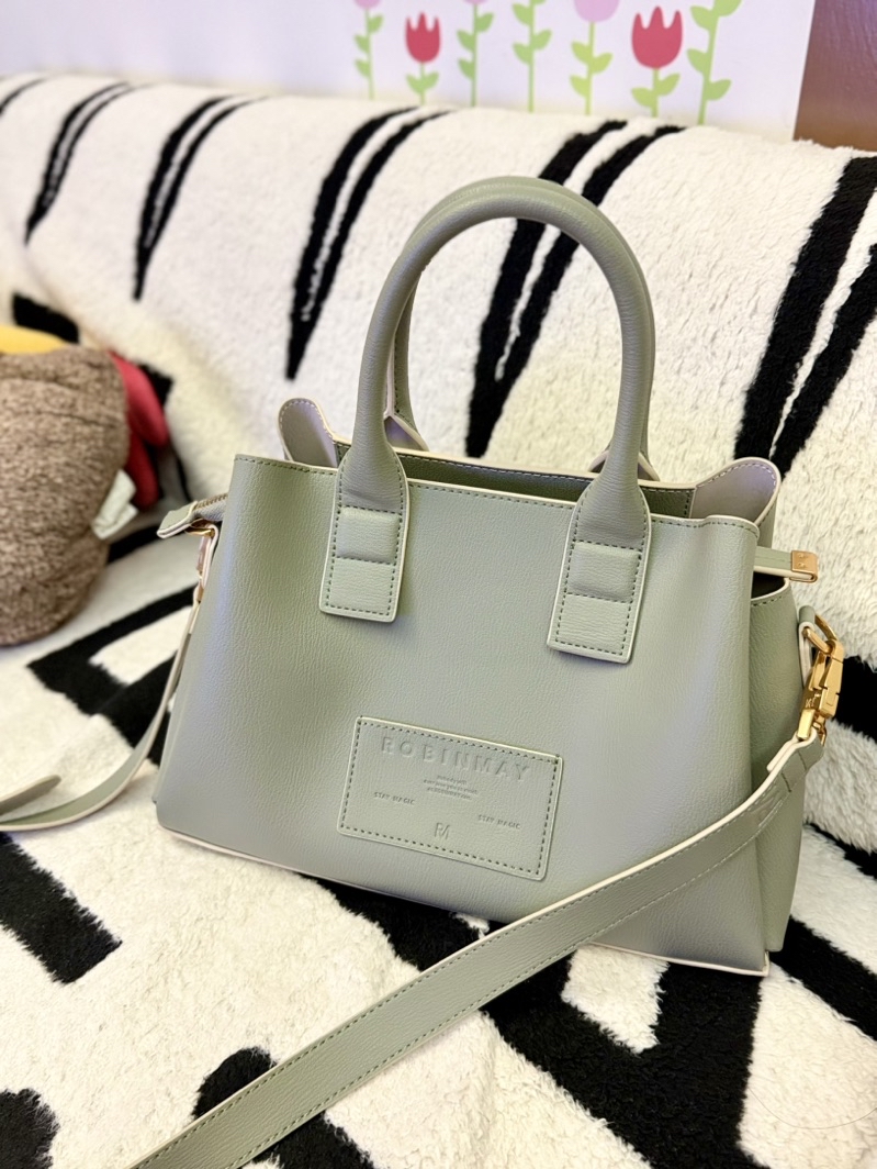 9成新｜ROBINMAY 煙雨霧光手提包/肩背包/斜背包/側背包｜RM 綠 | 蝦皮購物