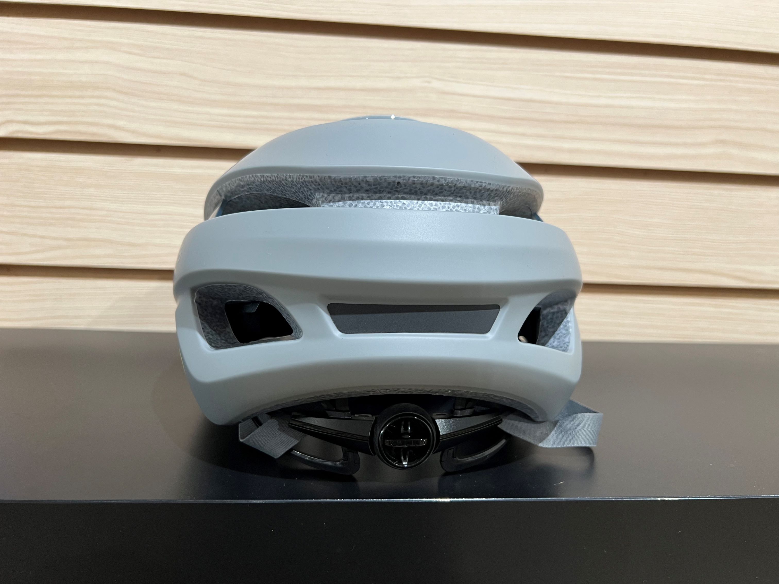 【自由鳶單車】KPLUS AURA 公路競速型 MIPS防護系統 單車安全帽 (水泥灰) | 蝦皮購物