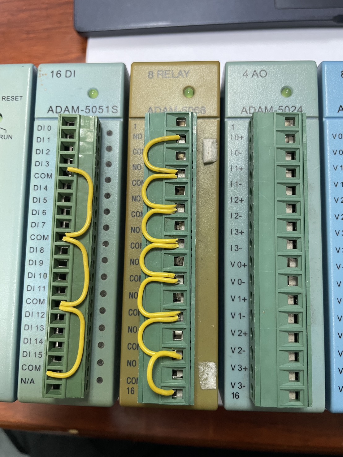 (二手) (功能正常) (塑膠件脆化不介意可購買) 研華ADAM-5500KWAS PAC Controller 控制器 | 蝦皮購物