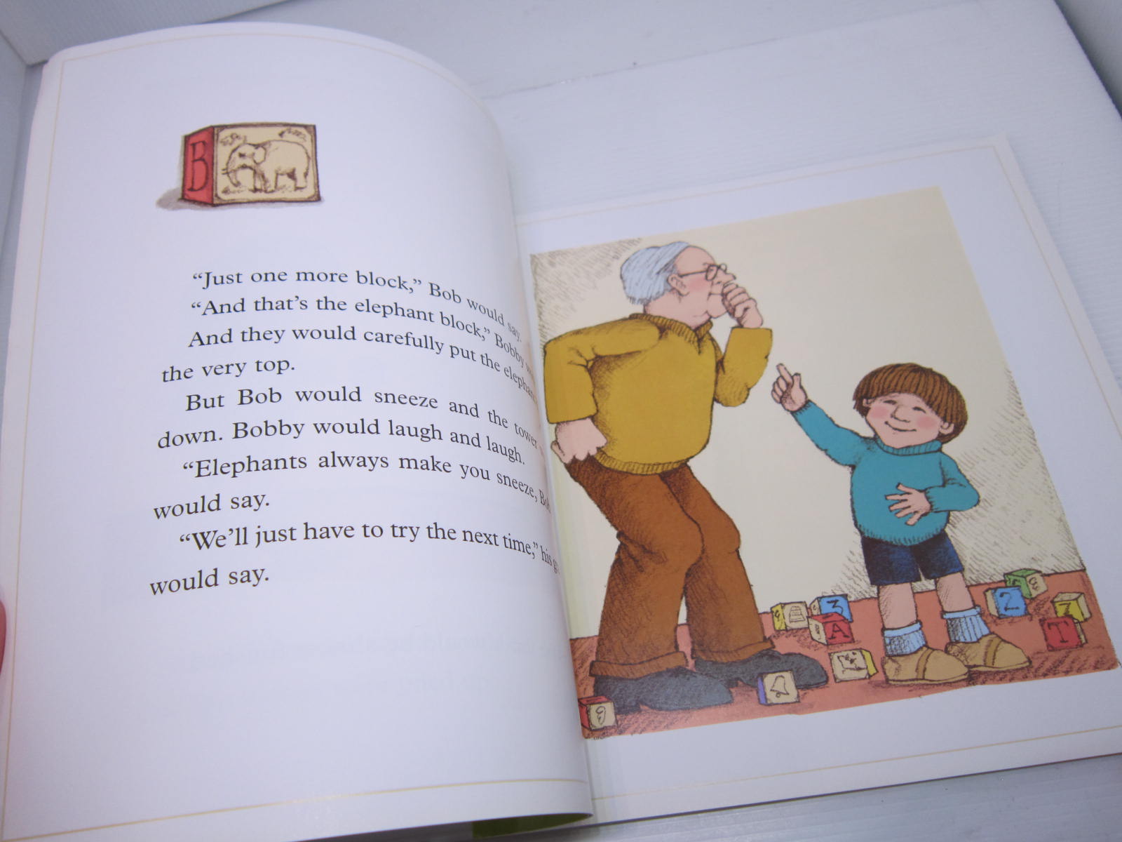 「二手書」Now One Foot, Now the Other Tomie de Paola 英文讀本 平裝 | 蝦皮購物