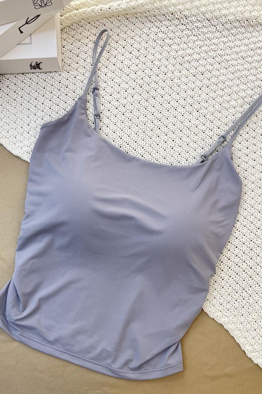 【Wei Mi Rui】女裝 吊帶背心 小可愛 冰絲 純色 簡約 時尚 帶胸墊 辣妹上衣 修身背心 內搭外穿 女生衣服 | 蝦皮購物