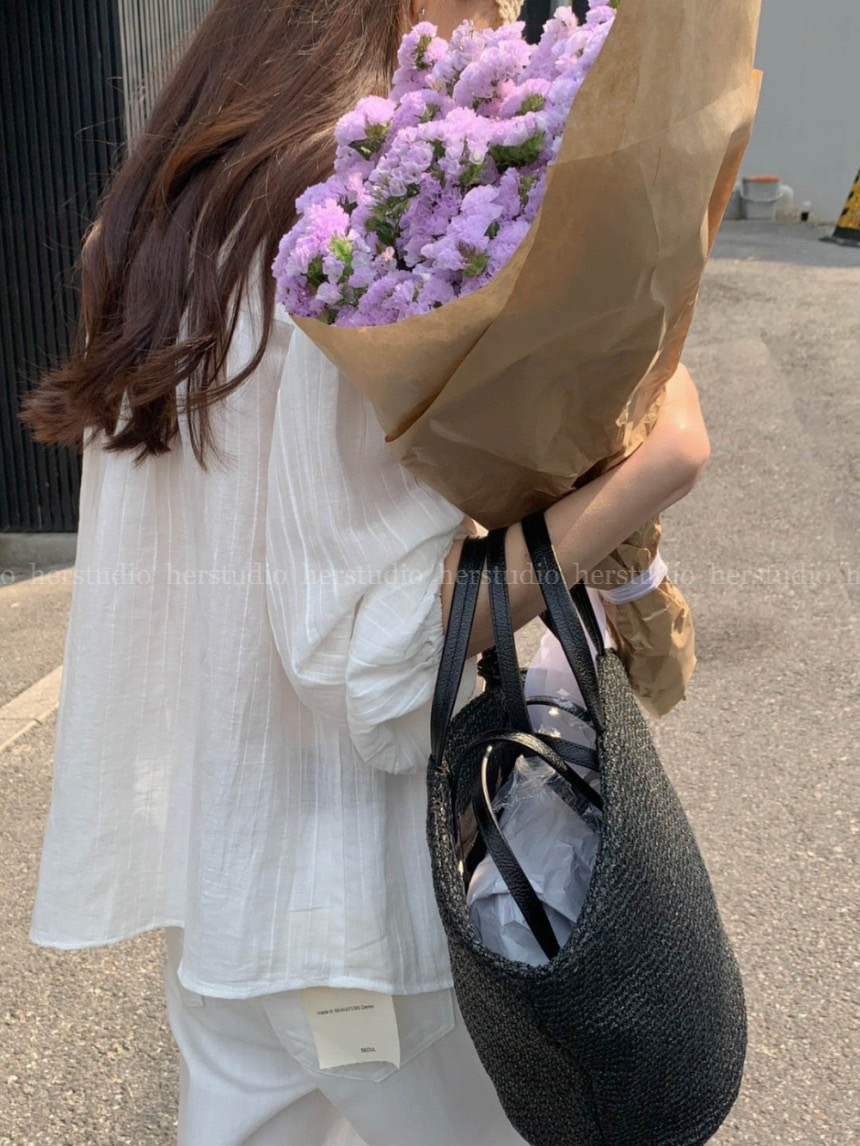 🔥現貨 HERStudio韓國代購 氣質V領抓褶襯衫 | 蝦皮購物