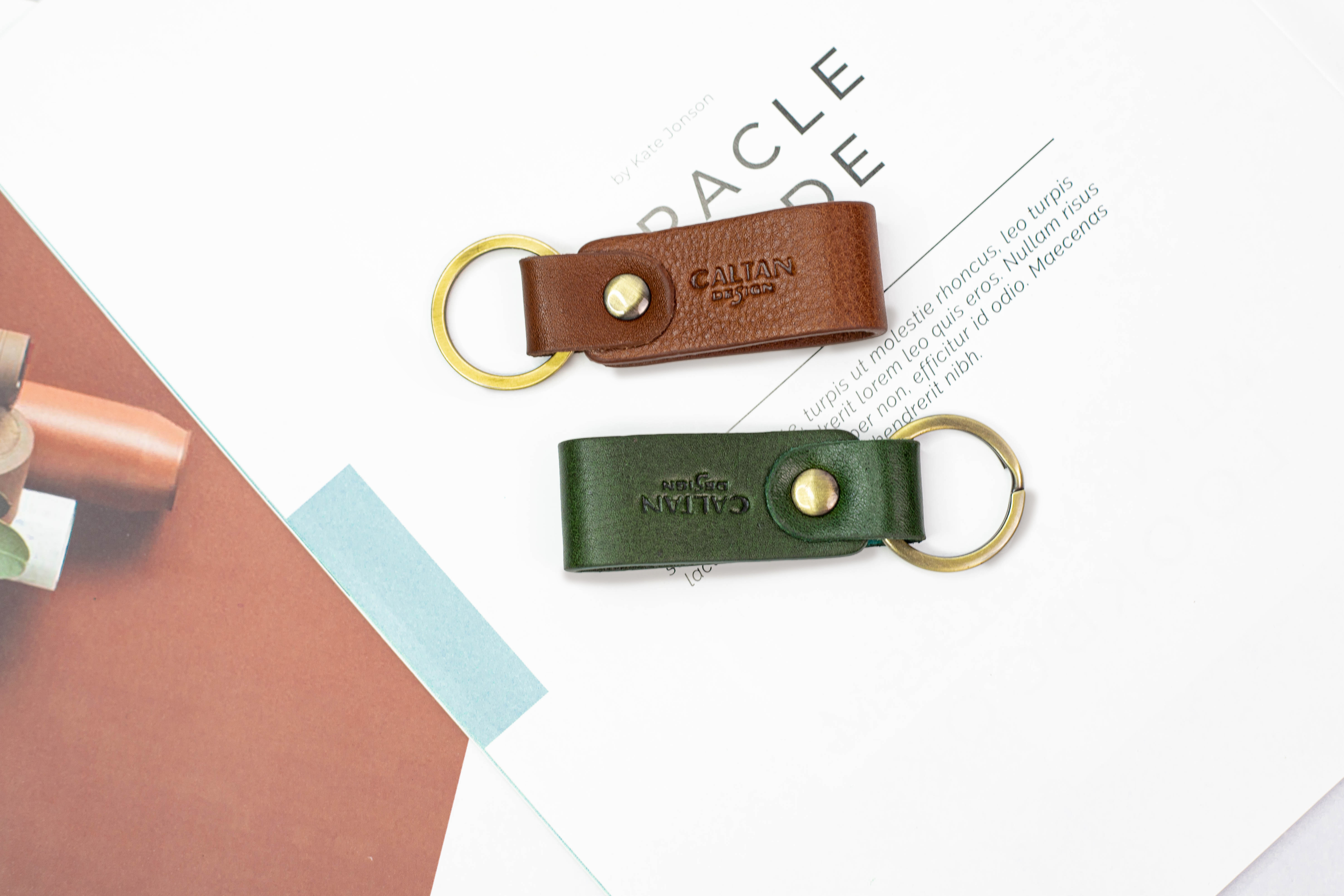 【CALTAN】真皮/鑰匙圈 | 真皮短摺鑰匙圈-2218_兩色 | 蝦皮購物