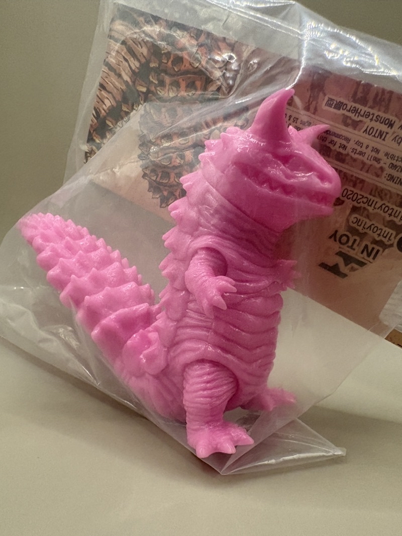 Mini Sofubi 守宮超獸 彩膠 設計師玩具 軟膠 INTOY Monster Hero 墓場畫廊 | 蝦皮購物