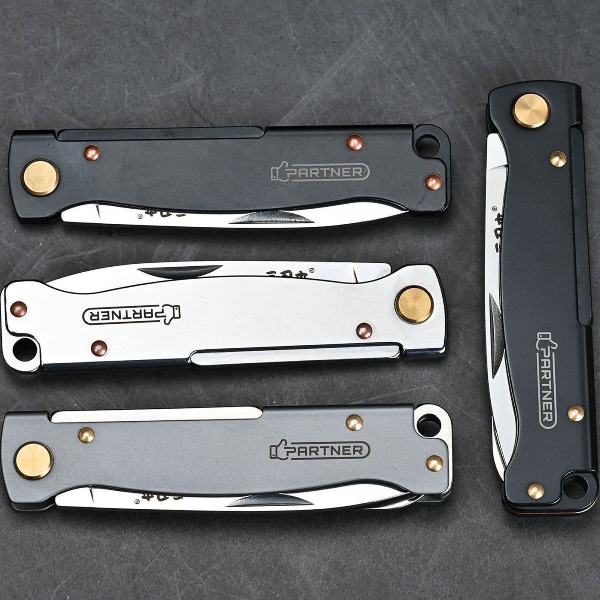 臺灣出貨 三刃木 PT711 多功能EDC 隨身 開箱 出行 便攜式工具 露營裝備 高硬度 收藏 水果 剪刀 折疊迷你 | 蝦皮購物