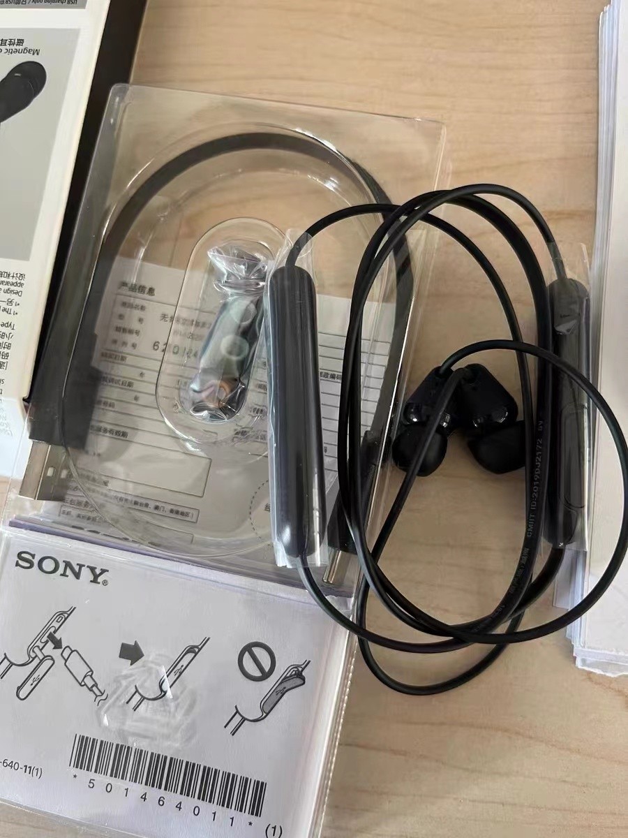現貨·索尼Sony WI-C200 磁吸頸掛 掛脖式藍牙耳機 磁吸頸掛 無線耳機 掛脖 藍牙5.0 入耳式 防水運動跑步 | 蝦皮購物