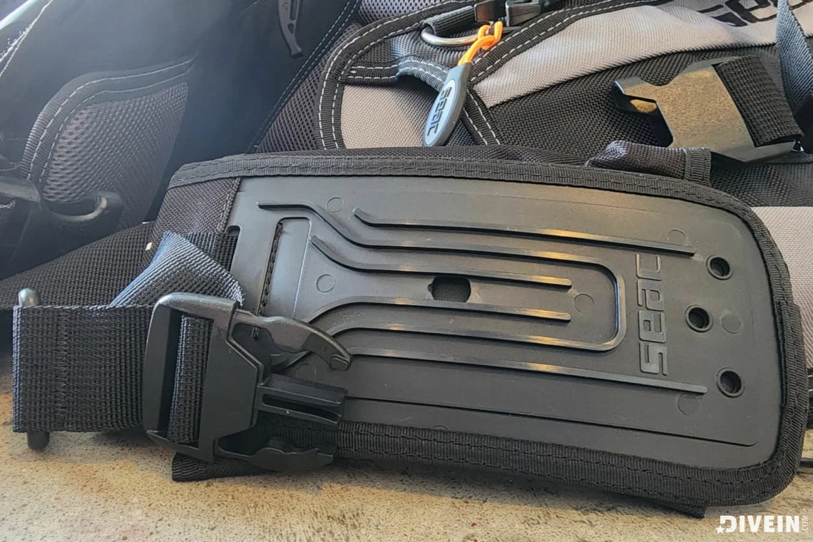 🔥四折出清🔥SEAC Smart EQ-PRO Pro 2000 BCD 浮力調整背心 (台灣總代理/兩年保固) | 蝦皮購物
