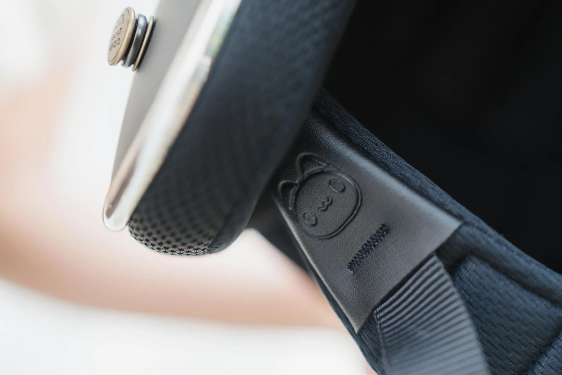 nikko官方正式授權-N401【咖波雙重可愛來臨 - 10周年飛天車車黑色限定款 x 經典黑貓蟲復刻安全帽】 | 蝦皮購物