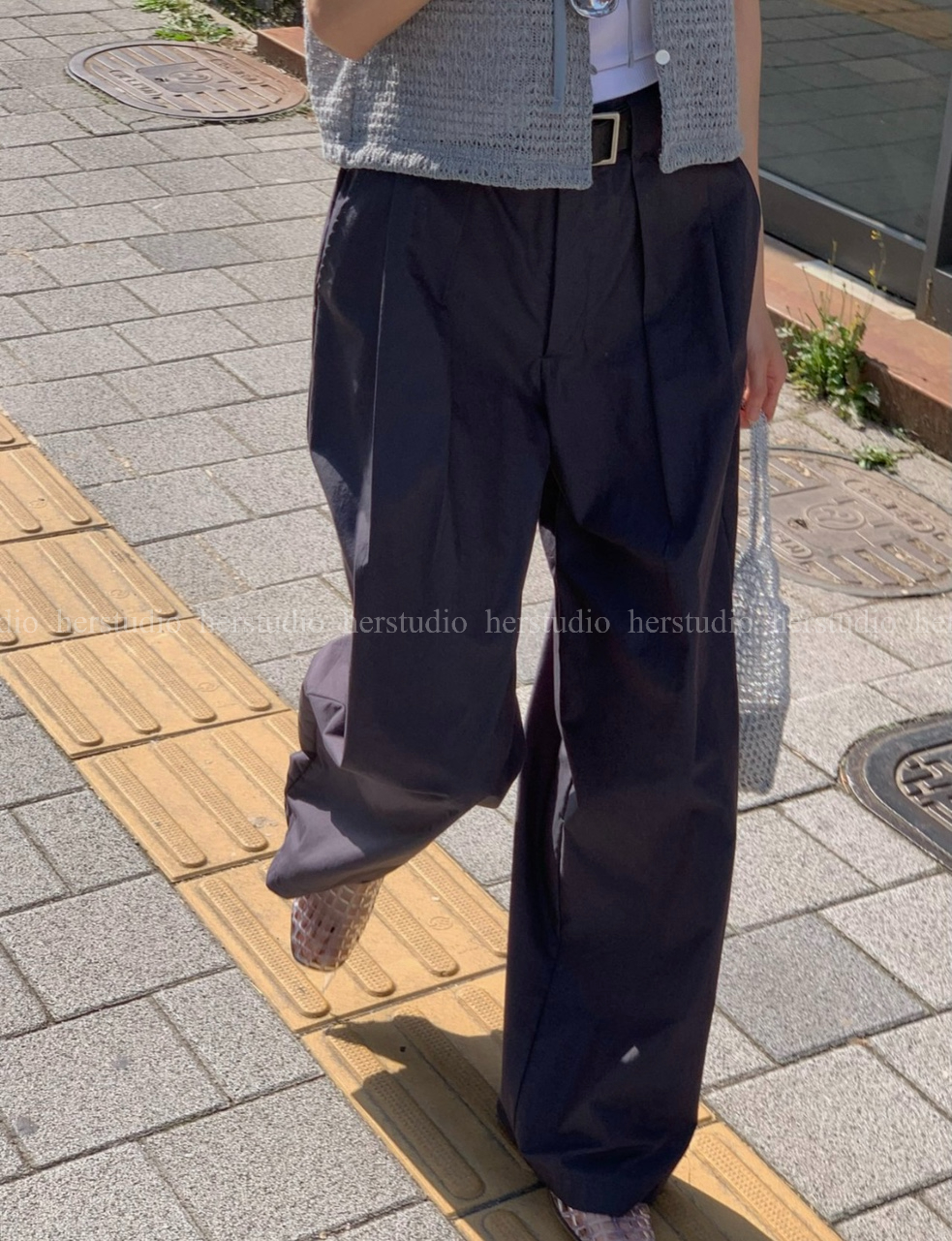 HERStudio韓國代購 設計師薄款打褶老爺褲(3col) SM | 蝦皮購物