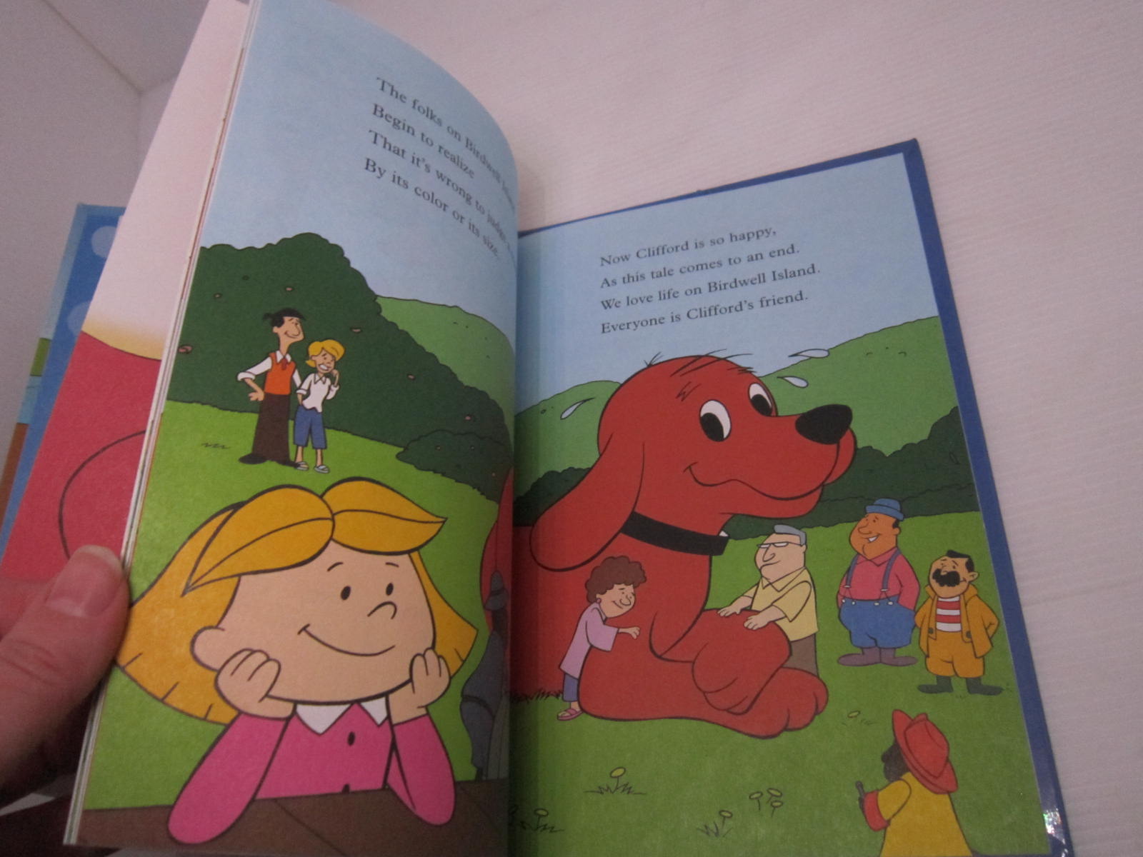 「二手書」Scholastic Clifford Welcome to Birdwell Island 英文讀本 精裝 | 蝦皮購物