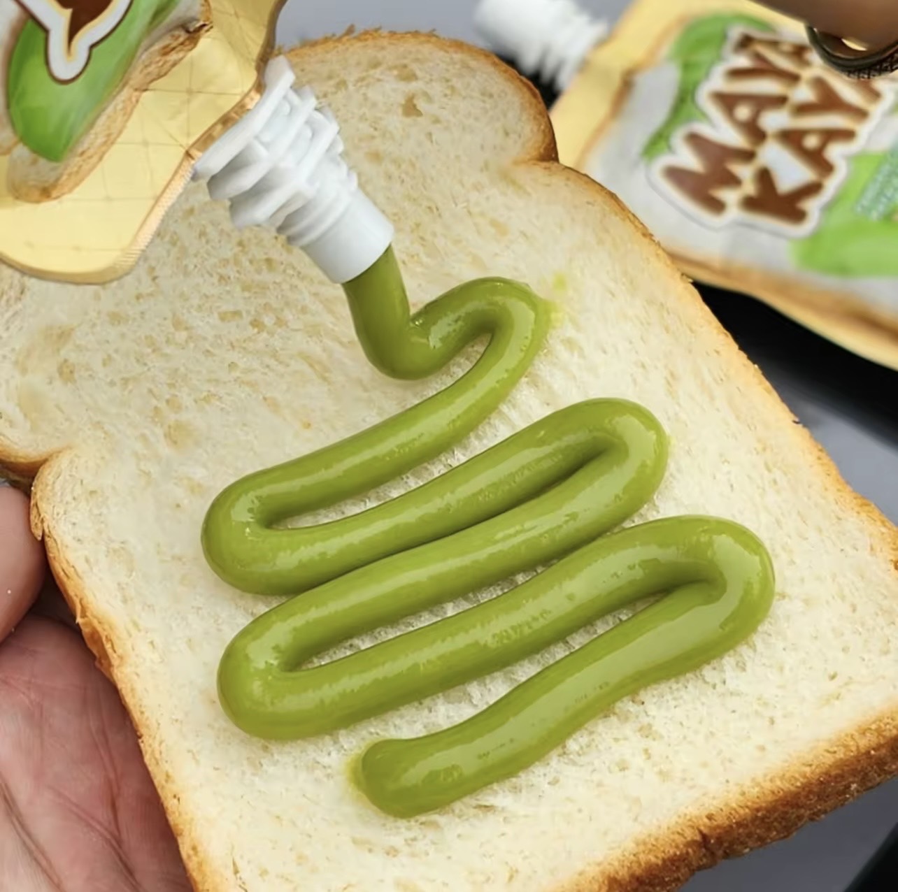 【泰佬鄕】 泰國 MAYAKAYA 斑蘭醬 天然斑蘭 好吃不沾手 早餐 點心 醬料 吐司 麵包 最佳夥伴 袋裝版 | 蝦皮購物