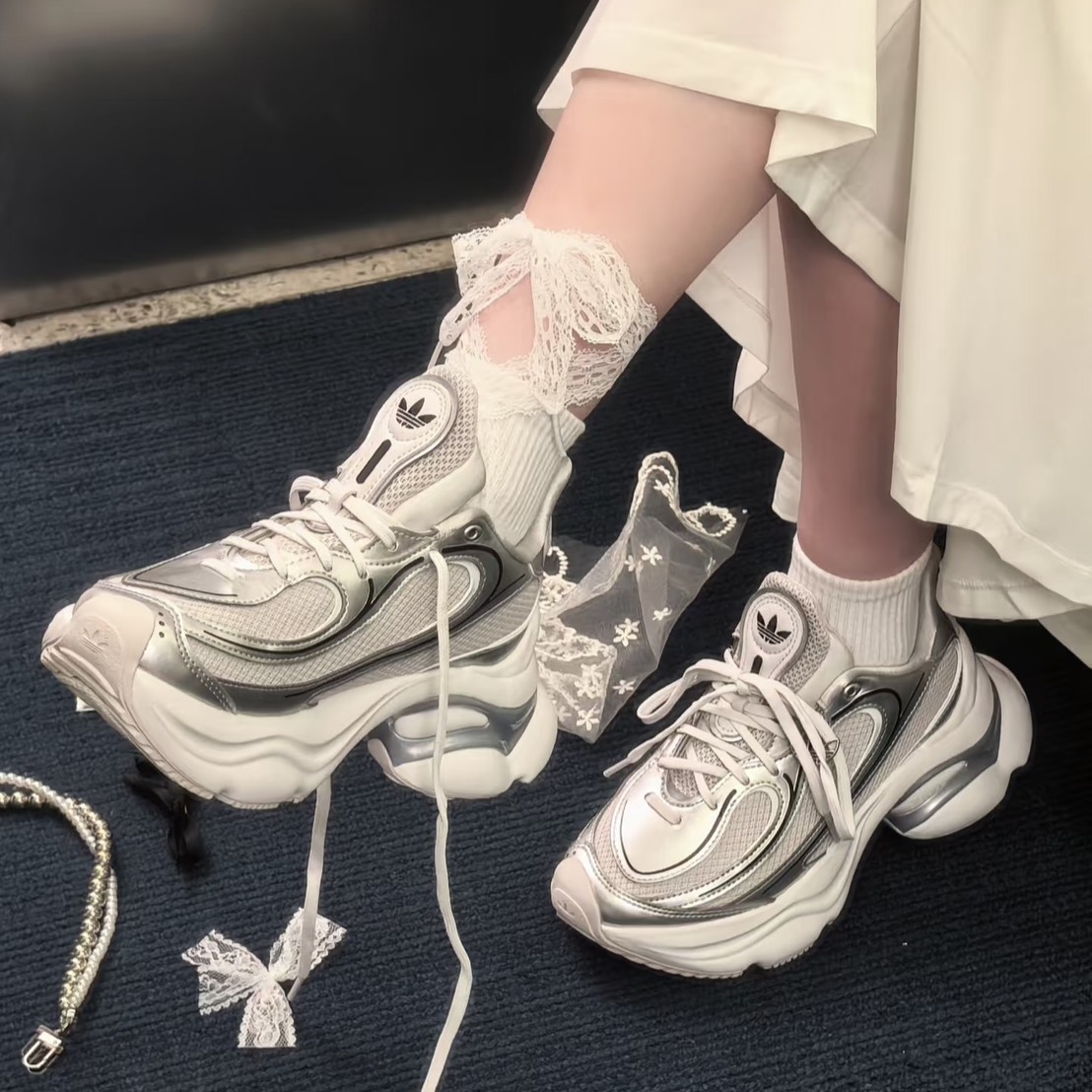 Adidas OZVENUZ 全黑 厚底 增高鞋 巴黎世家 白銀 黑金 KI0557 KI0583 JS2468 | 蝦皮購物