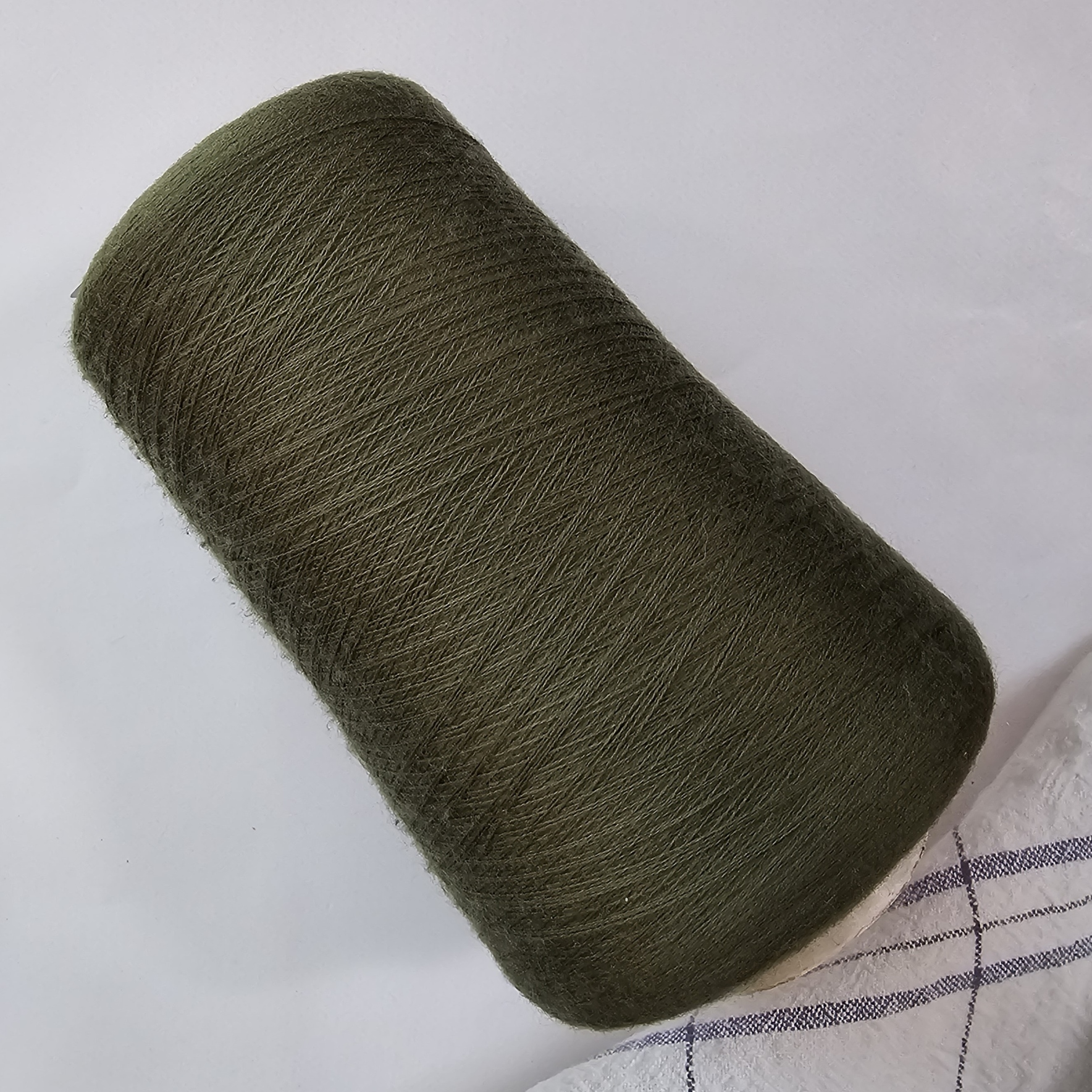 【特價促銷】墨綠色100%羊毛 | 495g | 蝦皮購物