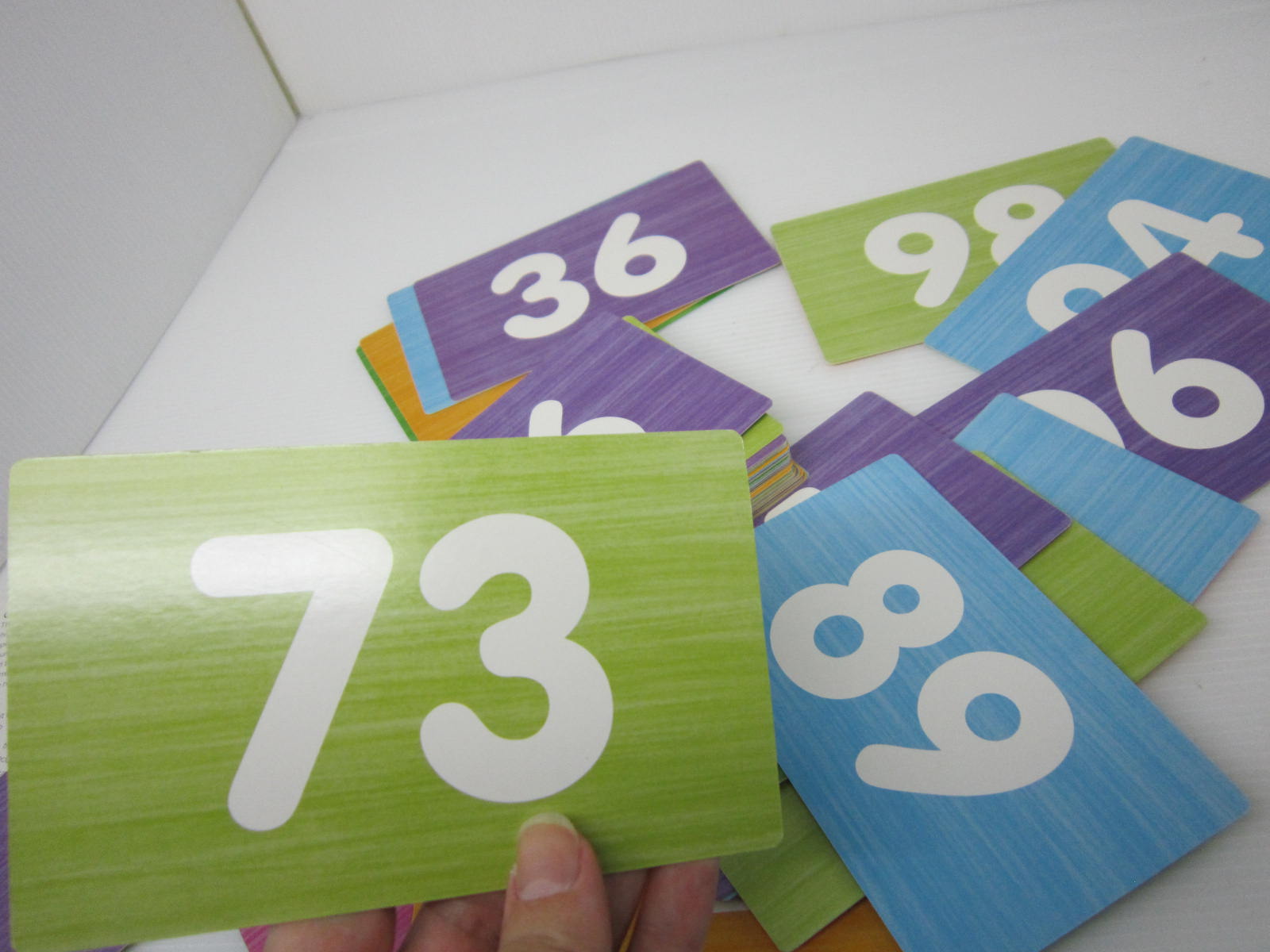 「二手」Button Books flash cards Mathematics 3+ 學習卡 共57片 Gree | 蝦皮購物