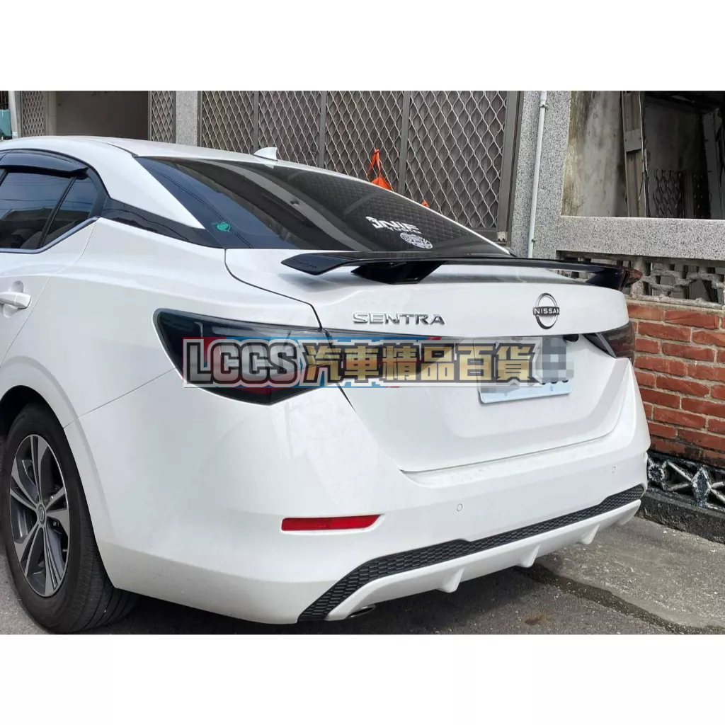 2020-2022 Nissan Sentra B18適用小戰鬥尾翼 空力套件 免鑽孔尾翼 | 蝦皮購物