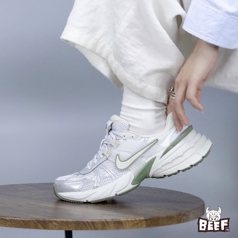 『BEEF比夫選物』Nike W V2K Run 白銀綠 復古Y2K 老爹鞋 休閒鞋 女鞋 FD0736-006 | 蝦皮購物