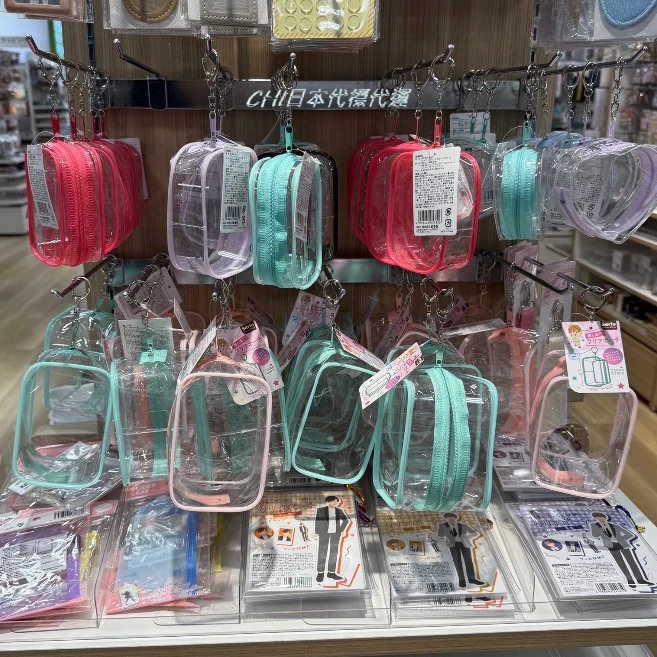 現貨 日本 大創 Seria amifa 透明娃包曬娃包 展示包 收納包 M號 L號 心型 Tomica PVC小包 | 蝦皮購物