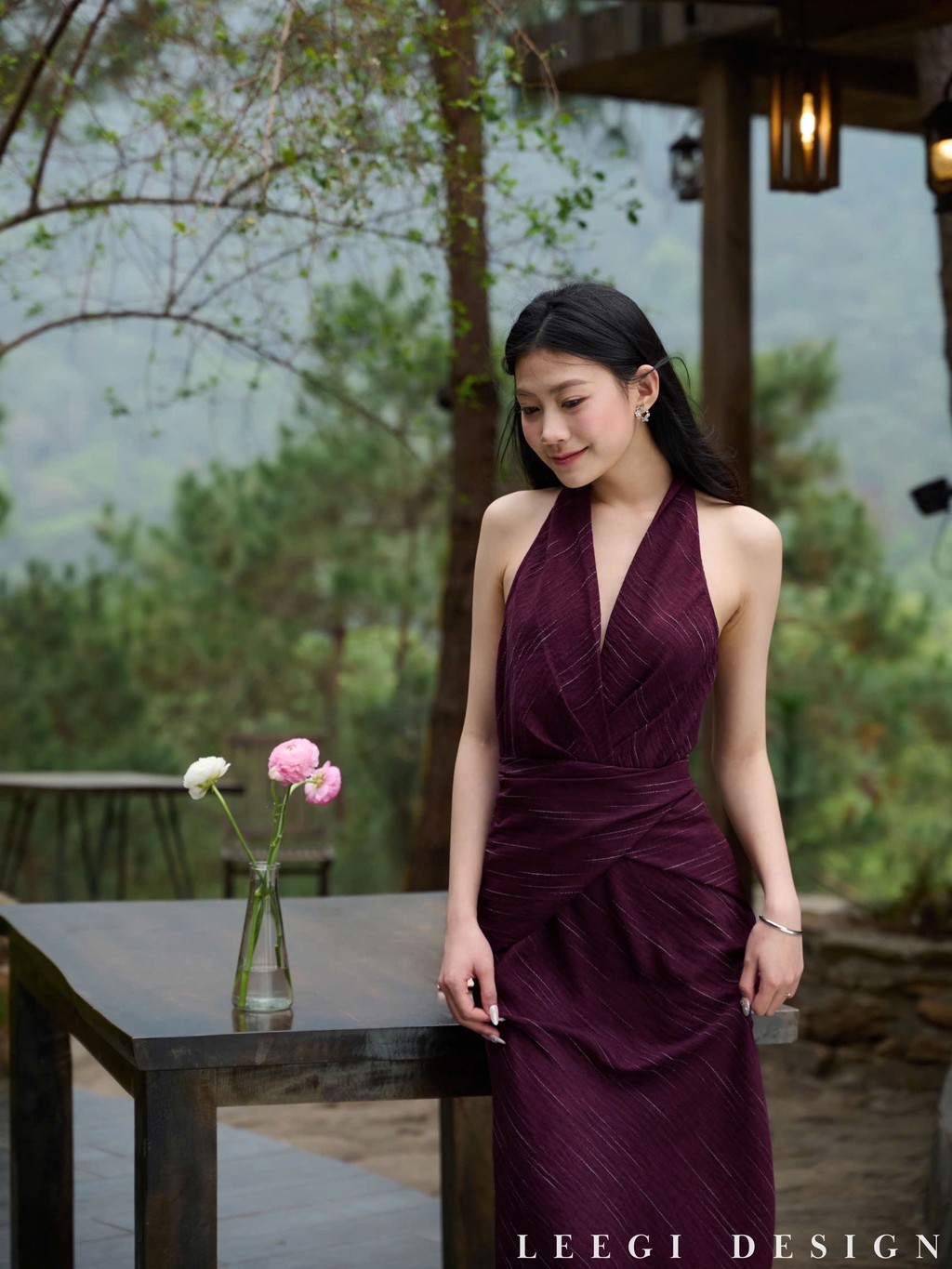 [KOL] LeeGi 的奢華女式長裙,划痕圖案和系腰設計 LiLiQiQi By LeeGi - DD902 | 蝦皮購物