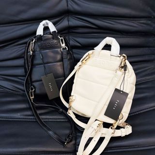 可愛的女背包 PW2-86320001 尺寸:22.5cm * 10cm * 16.5Cm | 蝦皮購物