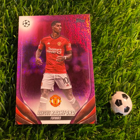 [正品] - 粉色閃光平行 - TOPPS UCC 2024 - MARCUS RASHFORD(曼聯) | 蝦皮購物