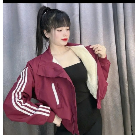 女式高領運動修身風衣,適合高個子